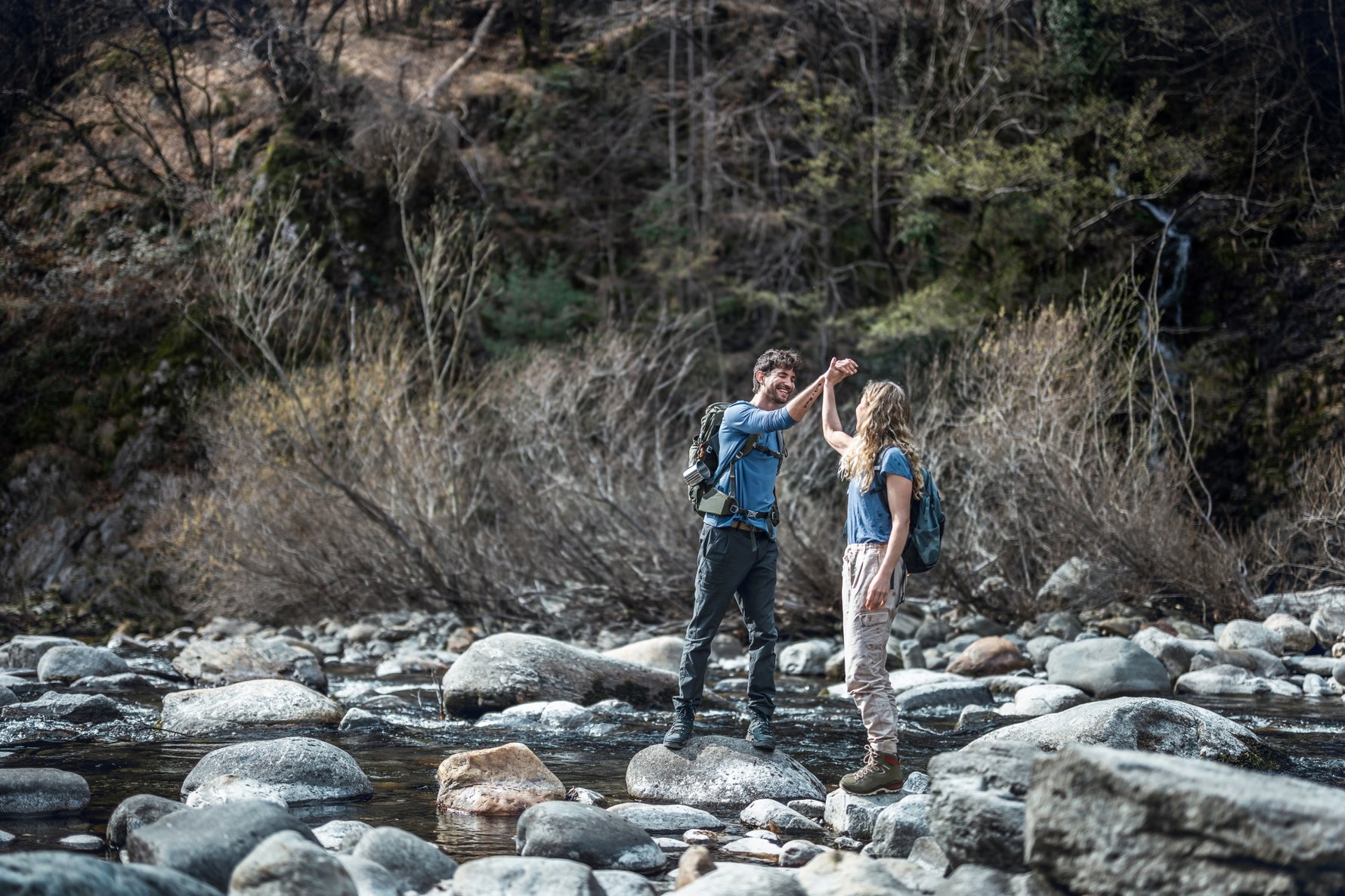 LOWA Renegade Evo GTX Mid Men's Walking Boot – LOWA UK